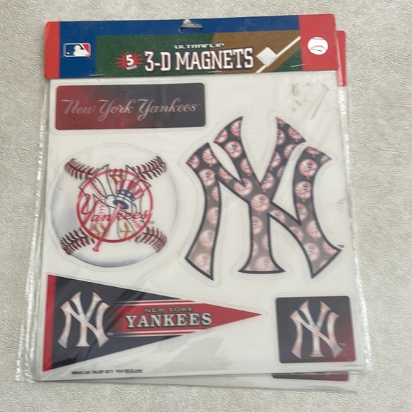 MLB | Accents | New York Yankees Mlb 5 3d Magnets New | Poshmark
